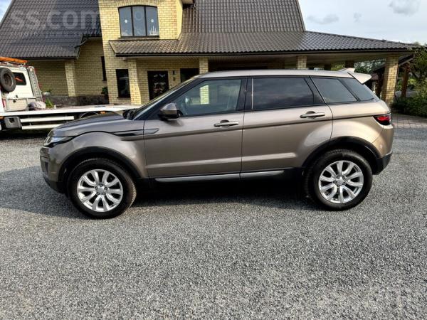 Brown Land Rover Range Rover Evoque 2016 in Saldus, with an engine capacity of 2.00 L and mileage of 148 thousand km for 17180 €, photo 8 on AUTOMOTO.COM.LV