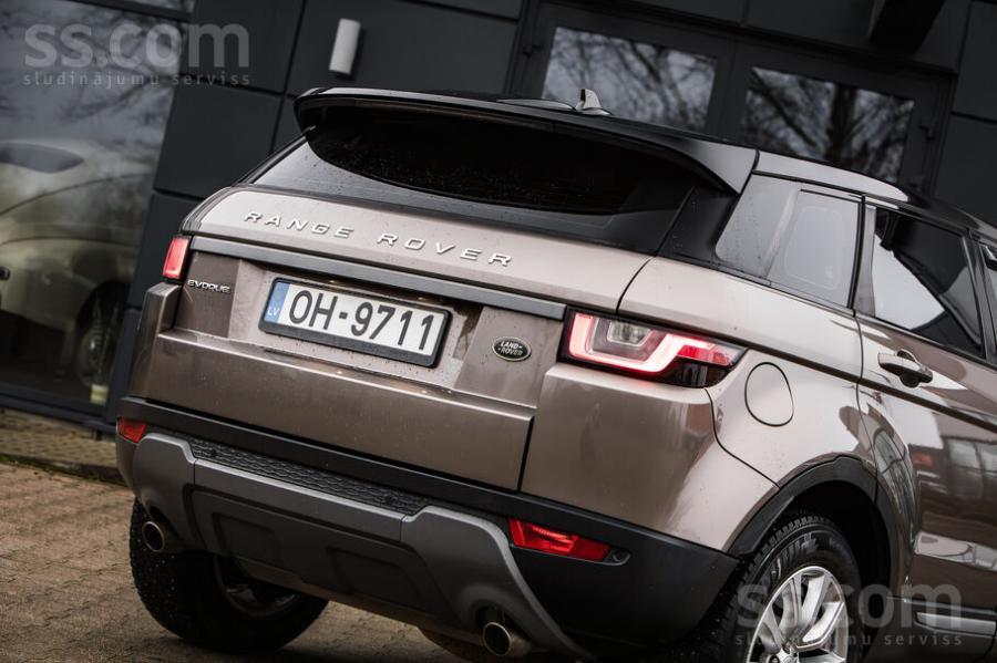 Brown Land Rover Range Rover Evoque 2016 in Jelgava, with an engine capacity of 2.00 L and mileage of 178 thousand km for 13999 €, photo 11 on AUTOMOTO.COM.LV