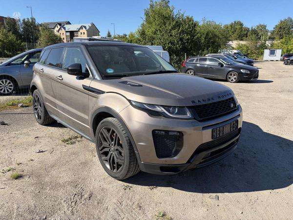Brown Land Rover Range Rover Evoque 2016 in Alytus, with an engine capacity of 2.00 L and mileage of 196 thousand km for 5999 €, photo 1 on AUTOMOTO.COM.LV