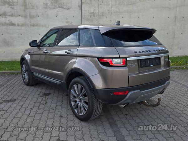 Brūns Land Rover Range Rover Evoque 2017 Viljandi, ar dzinēja tilpumu 2.00 L un nobraukumu 118 tūkst. km par 14999 €, foto 3 vietnē AUTOMOTO.COM.LV