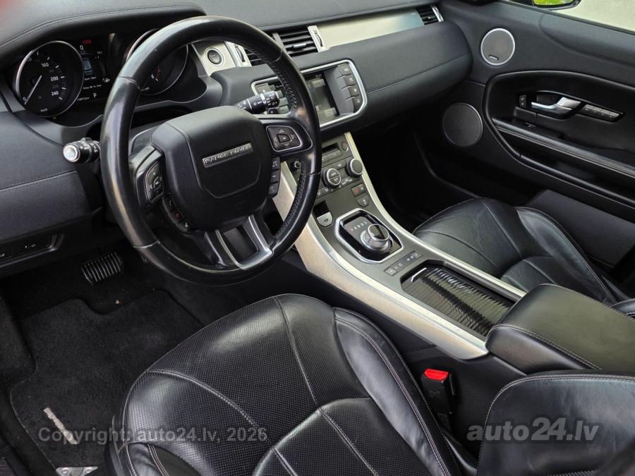 Brown Land Rover Range Rover Evoque 2017 in Viljandi, with an engine capacity of 2.00 L and mileage of 118 thousand km for 14999 €, photo 12 on AUTOMOTO.COM.LV