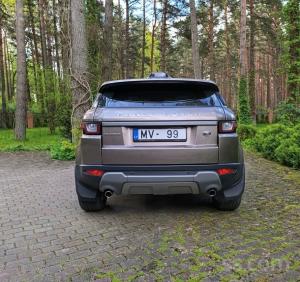 Brūns Land Rover Range Rover Evoque 2017 Liepāja, ar dzinēja tilpumu 2.00 L un nobraukumu 107 tūkst. km par 18000 €, foto 6 vietnē AUTOMOTO.COM.LV