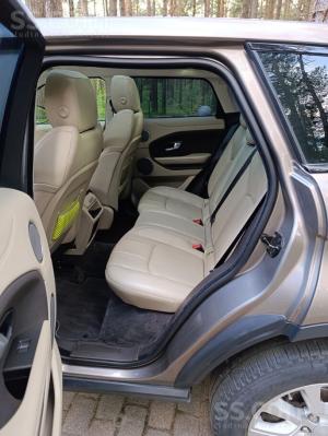 Brūns Land Rover Range Rover Evoque 2017 Liepāja, ar dzinēja tilpumu 2.00 L un nobraukumu 107 tūkst. km par 18000 €, foto 10 vietnē AUTOMOTO.COM.LV