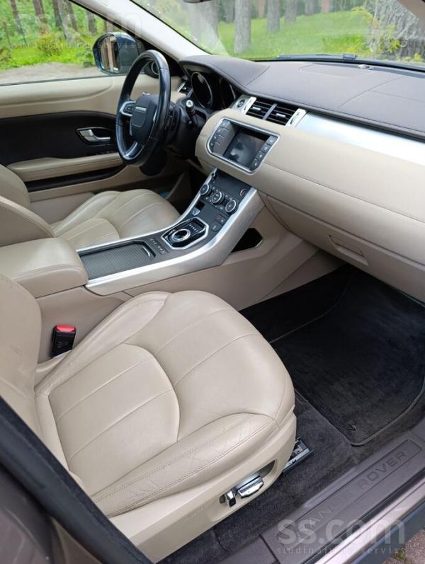 Brūns Land Rover Range Rover Evoque 2017 Liepāja, ar dzinēja tilpumu 2.00 L un nobraukumu 107 tūkst. km par 18000 €, foto 10 vietnē AUTOMOTO.COM.LV