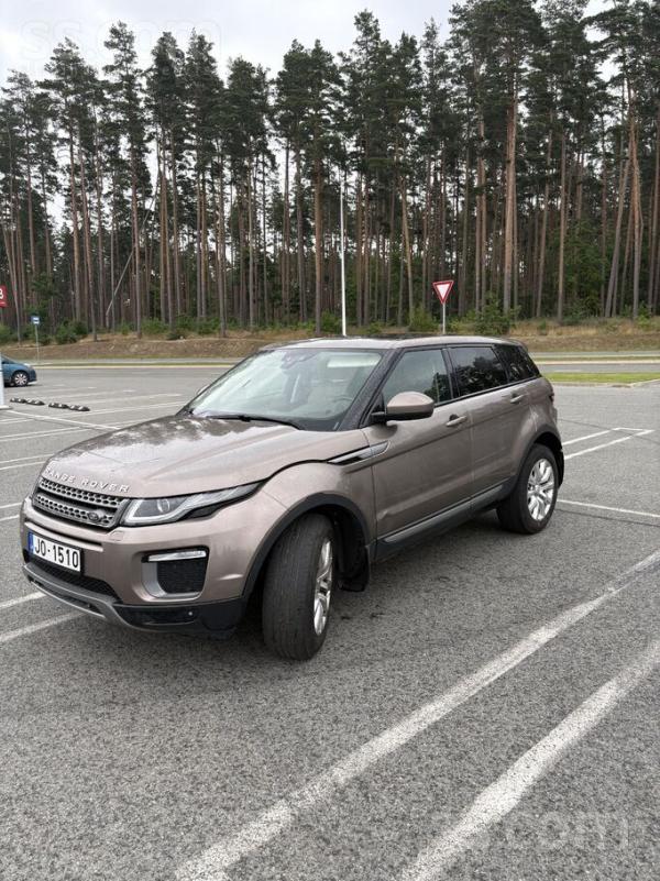 Brūns Land Rover Range Rover Evoque 2017 Rīga, ar dzinēja tilpumu 2.00 L un nobraukumu 144 tūkst. km par 14999 €, foto 1 vietnē AUTOMOTO.COM.LV