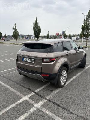 Brūns Land Rover Range Rover Evoque 2017 Rīga, ar dzinēja tilpumu 2.00 L un nobraukumu 144 tūkst. km par 14999 €, foto 4 vietnē AUTOMOTO.COM.LV