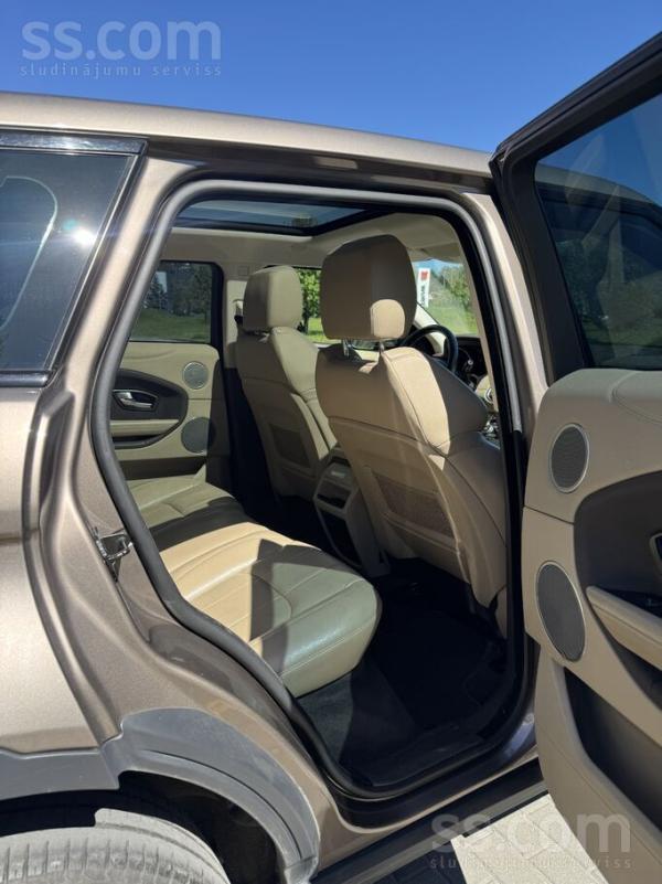 Brūns Land Rover Range Rover Evoque 2017 Rīga, ar dzinēja tilpumu 2.00 L un nobraukumu 131 tūkst. km par 10900 €, foto 7 vietnē AUTOMOTO.COM.LV
