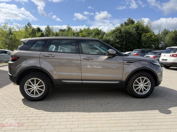 Ленд Ровер Рендж Ровер Эвок 2018 в Утена на AUTOMOTO.COM.LV Коричневый Ленд Ровер Рендж Ровер Эвок 2018 в Утена, объемом двигателя 2.00 л и пробегом 71 тыс. км за 15300 €, фото 3 на AUTOMOTO.COM.LV