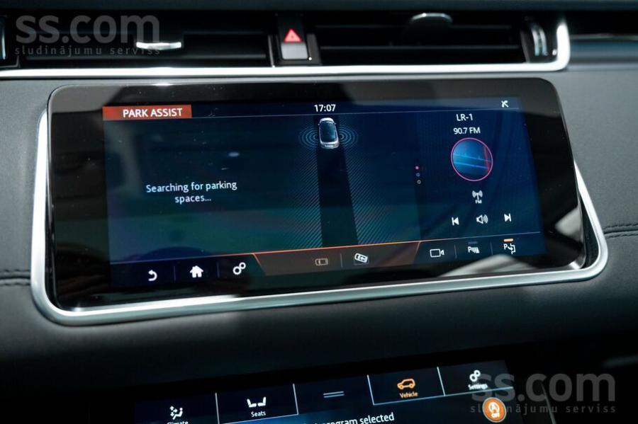 Brūns Land Rover Range Rover Evoque 2019 Rīga, ar dzinēja tilpumu 2.00 L un nobraukumu 88 tūkst. km par 21990 €, foto 23 vietnē AUTOMOTO.COM.LV