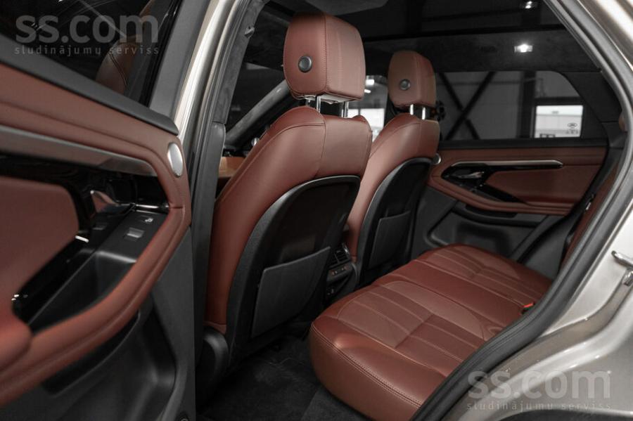 Brūns Land Rover Range Rover Evoque 2021 Rīga, ar dzinēja tilpumu 2.00 L un nobraukumu 72 tūkst. km par 29900 €, foto 14 vietnē AUTOMOTO.COM.LV