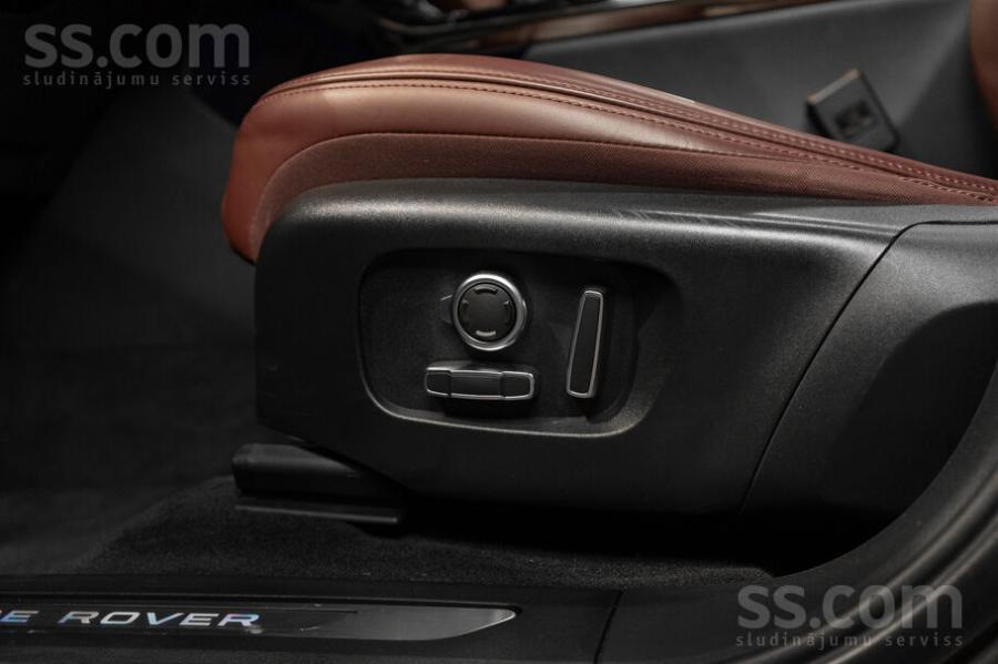 Brūns Land Rover Range Rover Evoque 2021 Rīga, ar dzinēja tilpumu 2.00 L un nobraukumu 72 tūkst. km par 29900 €, foto 21 vietnē AUTOMOTO.COM.LV