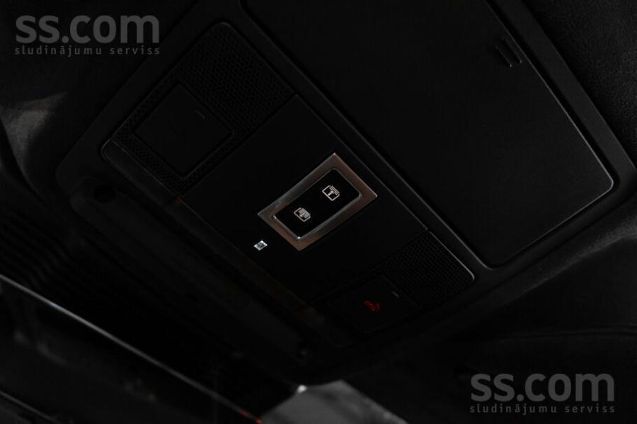 Brūns Land Rover Range Rover Evoque 2021 Rīga, ar dzinēja tilpumu 2.00 L un nobraukumu 72 tūkst. km par 29900 €, foto 28 vietnē AUTOMOTO.COM.LV