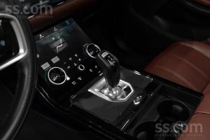 Brūns Land Rover Range Rover Evoque 2021 Rīga, ar dzinēja tilpumu 2.00 L un nobraukumu 72 tūkst. km par 29900 €, foto 34 vietnē AUTOMOTO.COM.LV