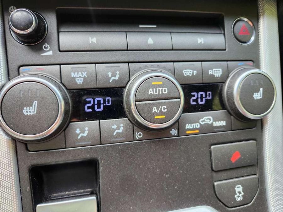 Land Rover Range Rover Evoque 2012 Viļņa, ar dzinēja tilpumu 2.20 L un nobraukumu 163 tūkst. km par 11200 €, foto 43 vietnē AUTOMOTO.COM.LV