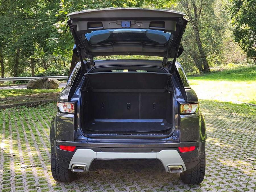 Land Rover Range Rover Evoque 2012 Viļņa, ar dzinēja tilpumu 2.20 L un nobraukumu 163 tūkst. km par 11200 €, foto 88 vietnē AUTOMOTO.COM.LV