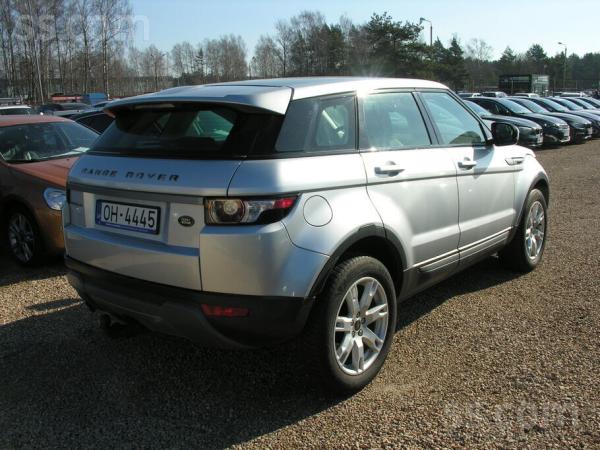 Land Rover Range Rover Evoque 2013 Rīga, ar dzinēja tilpumu 2.20 L un nobraukumu 330 tūkst. km par 8950 €, foto 3 vietnē AUTOMOTO.COM.LV