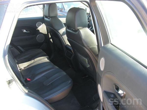 Land Rover Range Rover Evoque 2013 Rīga, ar dzinēja tilpumu 2.20 L un nobraukumu 330 tūkst. km par 8950 €, foto 7 vietnē AUTOMOTO.COM.LV