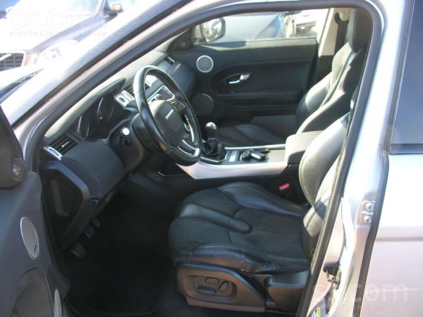 Land Rover Range Rover Evoque 2013 Rīga, ar dzinēja tilpumu 2.20 L un nobraukumu 330 tūkst. km par 8950 €, foto 9 vietnē AUTOMOTO.COM.LV