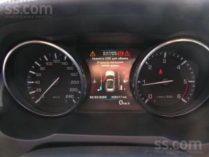 Land Rover Range Rover Evoque 2013 Rīga, ar dzinēja tilpumu 2.20 L un nobraukumu 330 tūkst. km par 8950 €, foto 13 vietnē AUTOMOTO.COM.LV