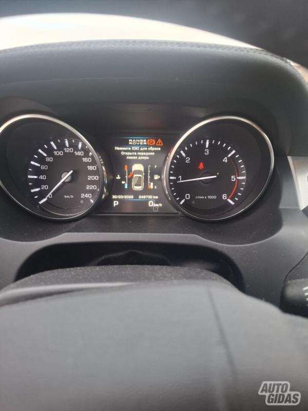 Land Rover Range Rover Evoque 2013 Šauļi, ar dzinēja tilpumu 2.20 L un nobraukumu 250 tūkst. km par 14500 €, foto 4 vietnē AUTOMOTO.COM.LV
