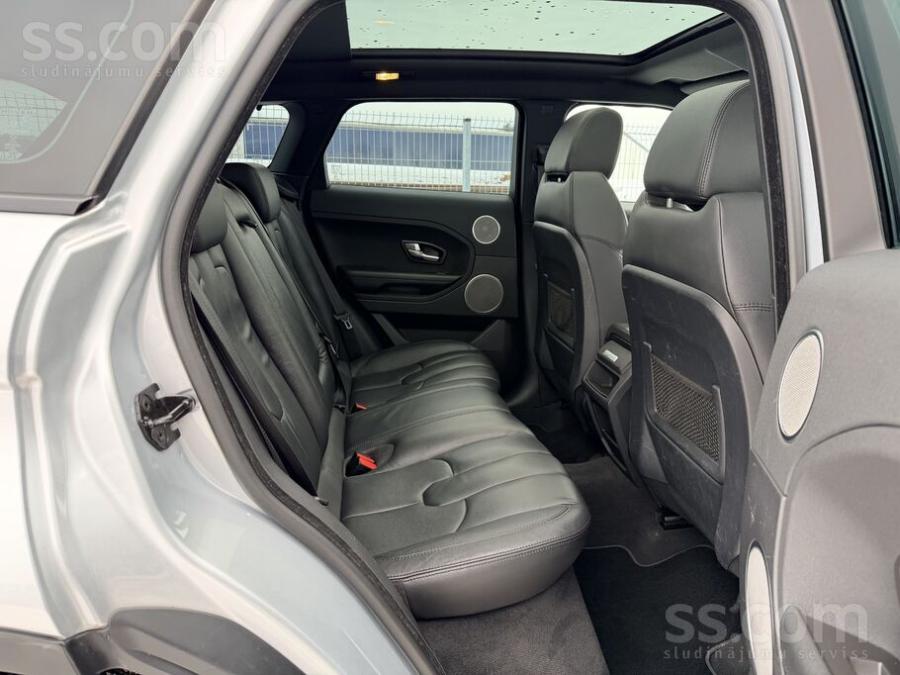 Land Rover Range Rover Evoque 2014 in Riga, with an engine capacity of 2.20 L and mileage of 155 thousand km for 11995 €, photo 13 on AUTOMOTO.COM.LV