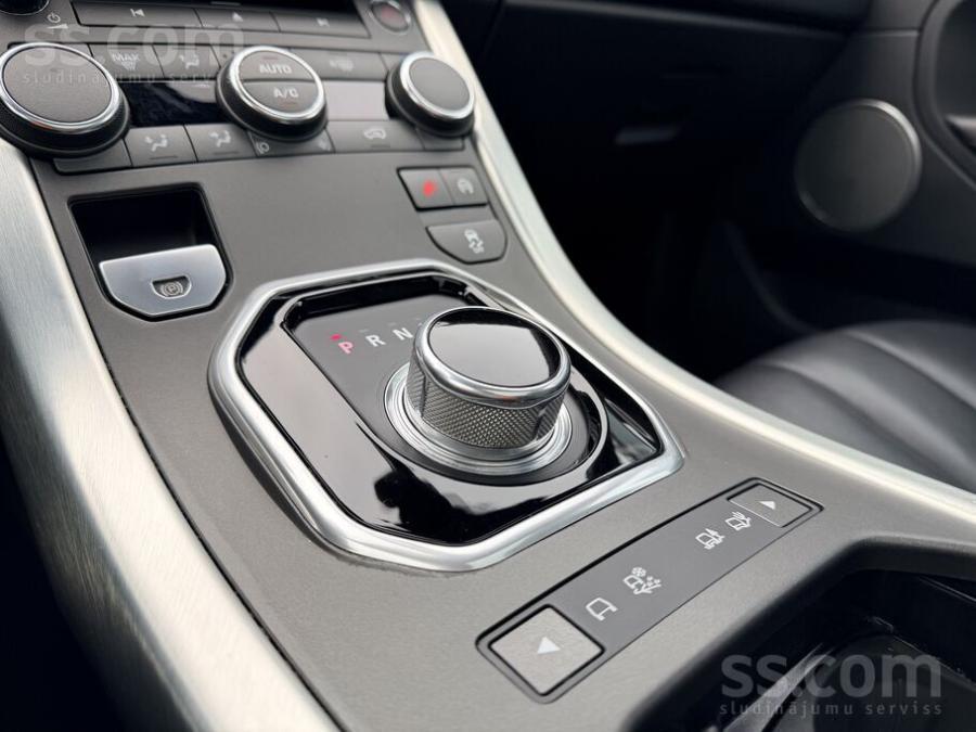 Land Rover Range Rover Evoque 2014 in Riga, with an engine capacity of 2.20 L and mileage of 155 thousand km for 11995 €, photo 20 on AUTOMOTO.COM.LV