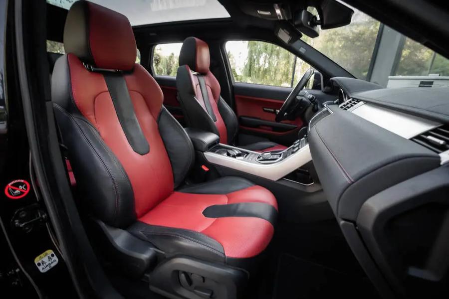 Land Rover Range Rover Evoque 2014 Jelgava, ar dzinēja tilpumu 2.20 L un nobraukumu 234 tūkst. km par 12800 €, foto 9 vietnē AUTOMOTO.COM.LV