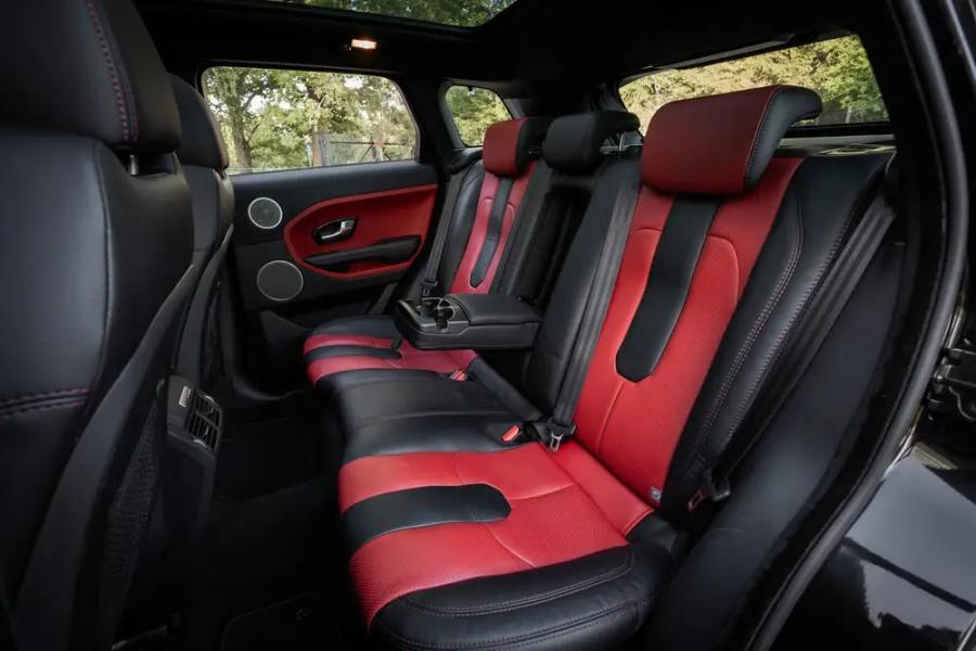Land Rover Range Rover Evoque 2014 Jelgava, ar dzinēja tilpumu 2.20 L un nobraukumu 234 tūkst. km par 12800 €, foto 10 vietnē AUTOMOTO.COM.LV