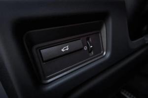 Land Rover Range Rover Evoque 2014 Jelgava, ar dzinēja tilpumu 2.20 L un nobraukumu 234 tūkst. km par 12800 €, foto 29 vietnē AUTOMOTO.COM.LV