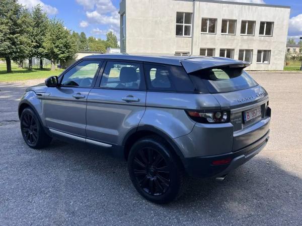 Land Rover Range Rover Evoque 2014 Rīga, ar dzinēja tilpumu 2.20 L un nobraukumu 216 tūkst. km par 11950 €, foto 6 vietnē AUTOMOTO.COM.LV