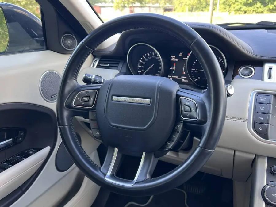 Land Rover Range Rover Evoque 2014 Rīga, ar dzinēja tilpumu 2.20 L un nobraukumu 216 tūkst. km par 11950 €, foto 15 vietnē AUTOMOTO.COM.LV