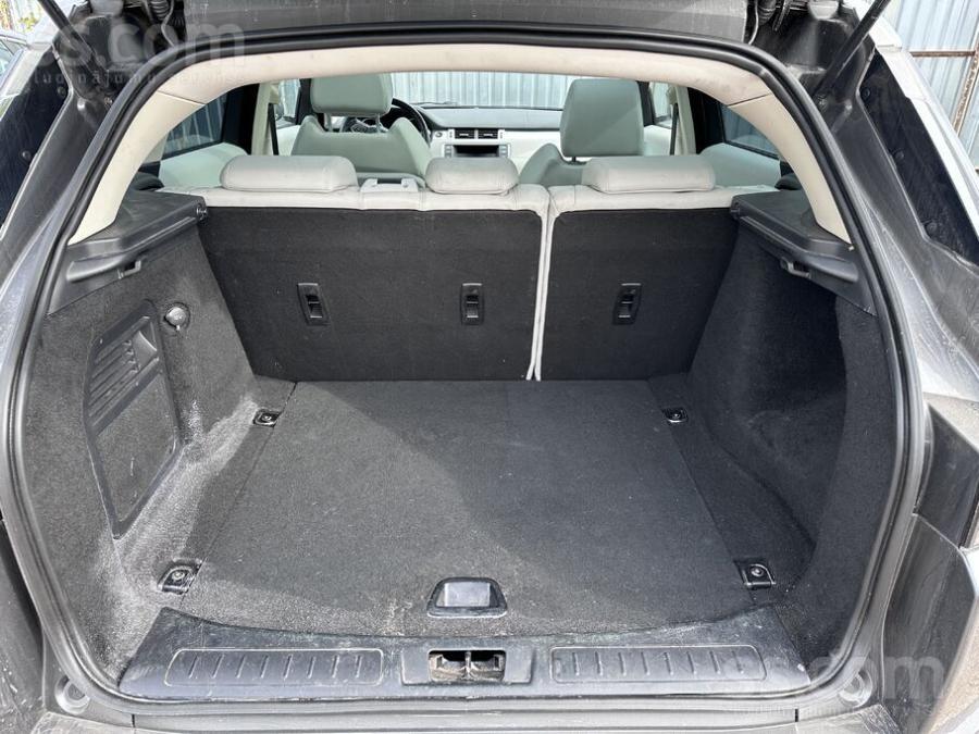 Land Rover Range Rover Evoque 2015 Rīga, ar dzinēja tilpumu 2.20 L un nobraukumu 168 tūkst. km par 8000 €, foto 7 vietnē AUTOMOTO.COM.LV