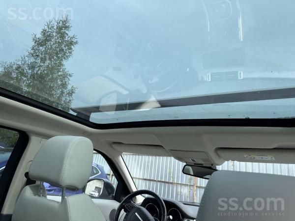 Land Rover Range Rover Evoque 2015 in Riga, with an engine capacity of 2.20 L and mileage of 168 thousand km for 8000 €, photo 7 on AUTOMOTO.COM.LV