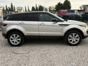 Land Rover Range Rover Evoque 2017 in Kretinga, with an engine capacity of 2.00 L and mileage of 71 thousand km for 15999 €, photo 6 on AUTOMOTO.COM.LV