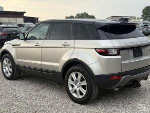 Land Rover Range Rover Evoque 2017 in Kretinga, with an engine capacity of 2.00 L and mileage of 71 thousand km for 15999 €, photo 11 on AUTOMOTO.COM.LV