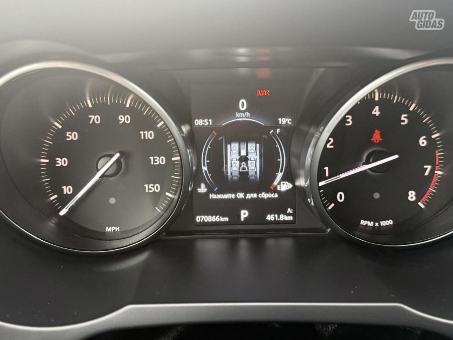 Land Rover Range Rover Evoque 2017 in Kretinga, with an engine capacity of 2.00 L and mileage of 71 thousand km for 15999 €, photo 22 on AUTOMOTO.COM.LV