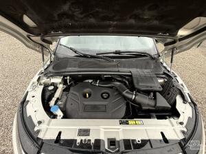 Land Rover Range Rover Evoque 2017 in Kretinga, with an engine capacity of 2.00 L and mileage of 71 thousand km for 15999 €, photo 37 on AUTOMOTO.COM.LV