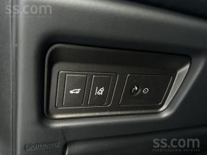 Land Rover Range Rover Evoque 2019 in Jelgava, with an engine capacity of 2.00 L and mileage of 99 thousand km for 15700 €, photo 15 on AUTOMOTO.COM.LV