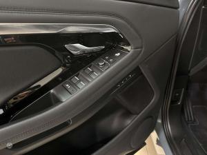 Land Rover Range Rover Evoque 2022 Viļņa, ar dzinēja tilpumu 1.50 L un nobraukumu 41 tūkst. km par 35490 €, foto 10 vietnē AUTOMOTO.COM.LV