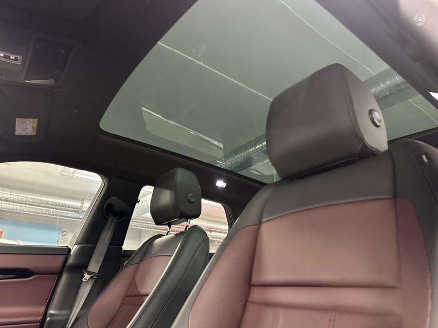 Land Rover Range Rover Evoque 2025 Viļņa, ar dzinēja tilpumu 2.00 L un nobraukumu 13 tūkst. km par 50900 €, foto 21 vietnē AUTOMOTO.COM.LV