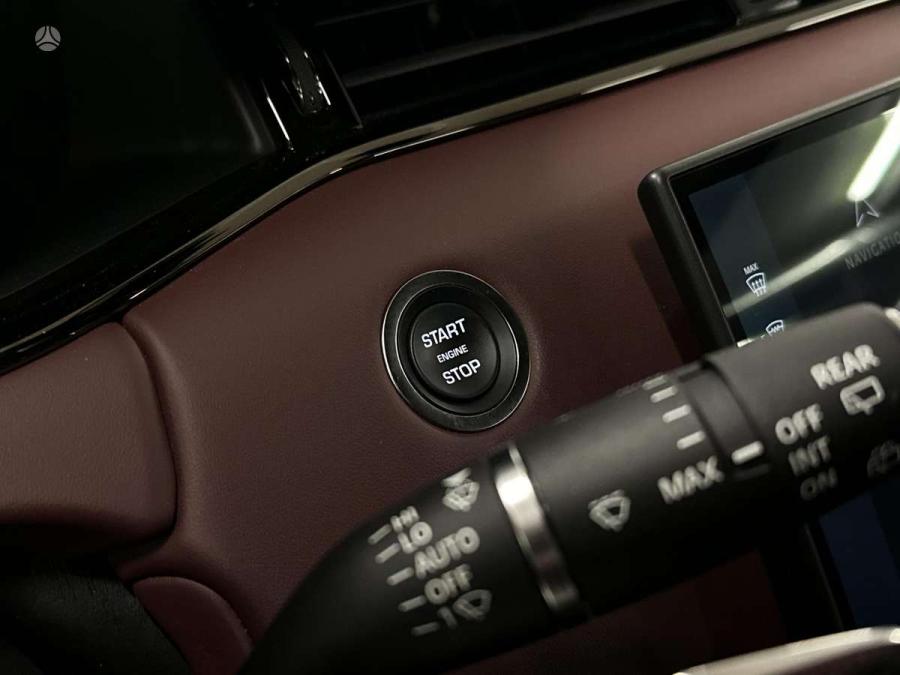 Land Rover Range Rover Evoque 2025 Viļņa, ar dzinēja tilpumu 2.00 L un nobraukumu 13 tūkst. km par 50900 €, foto 22 vietnē AUTOMOTO.COM.LV