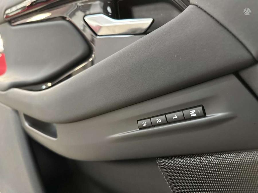 Land Rover Range Rover Evoque 2025 Viļņa, ar dzinēja tilpumu 2.00 L un nobraukumu 16 tūkst. km par 52500 €, foto 13 vietnē AUTOMOTO.COM.LV