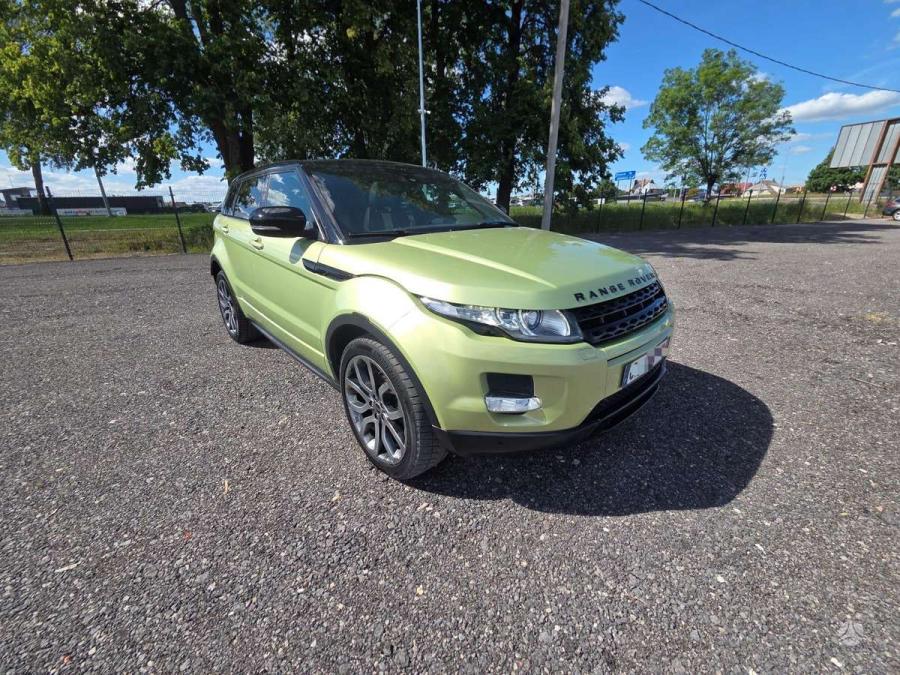 Green Land Rover Range Rover Evoque 2012 in Taurage, with an engine capacity of 2.18 L and mileage of 207 thousand km for 9800 €, photo 3 on AUTOMOTO.COM.LV