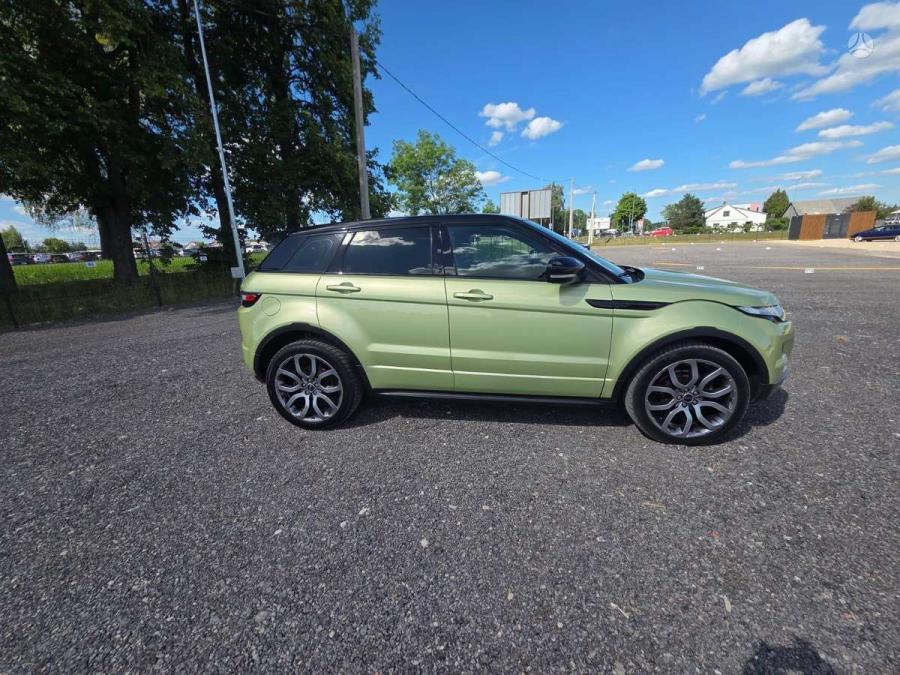 Green Land Rover Range Rover Evoque 2012 in Taurage, with an engine capacity of 2.18 L and mileage of 207 thousand km for 9800 €, photo 6 on AUTOMOTO.COM.LV