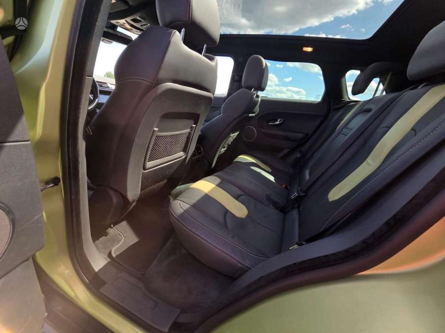 Green Land Rover Range Rover Evoque 2012 in Taurage, with an engine capacity of 2.18 L and mileage of 207 thousand km for 9800 €, photo 9 on AUTOMOTO.COM.LV