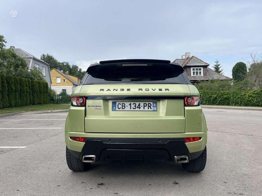 Green Land Rover Range Rover Evoque 2012 in Taurage, with an engine capacity of 2.18 L and mileage of 207 thousand km for 9700 €, photo 7 on AUTOMOTO.COM.LV