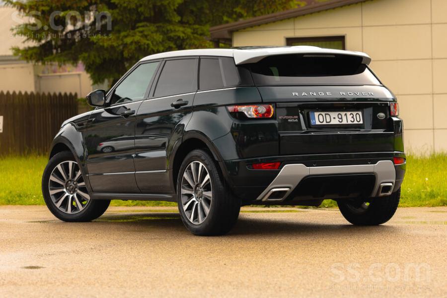 Zaļš Land Rover Range Rover Evoque 2014 Jelgava, ar dzinēja tilpumu 2.20 L un nobraukumu 0 tūkst. km par 12990 €, foto 2 vietnē AUTOMOTO.COM.LV