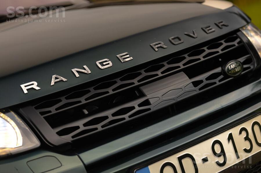Zaļš Land Rover Range Rover Evoque 2014 Jelgava, ar dzinēja tilpumu 2.20 L un nobraukumu 0 tūkst. km par 12990 €, foto 7 vietnē AUTOMOTO.COM.LV