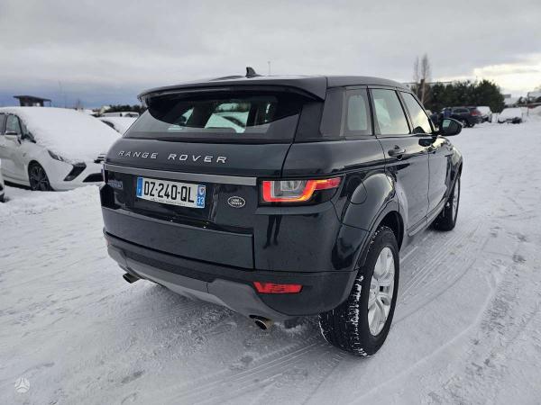 Zaļš Land Rover Range Rover Evoque 2016 Tauragė, ar dzinēja tilpumu 2.00 L un nobraukumu 132 tūkst. km par 9200 €, foto 6 vietnē AUTOMOTO.COM.LV