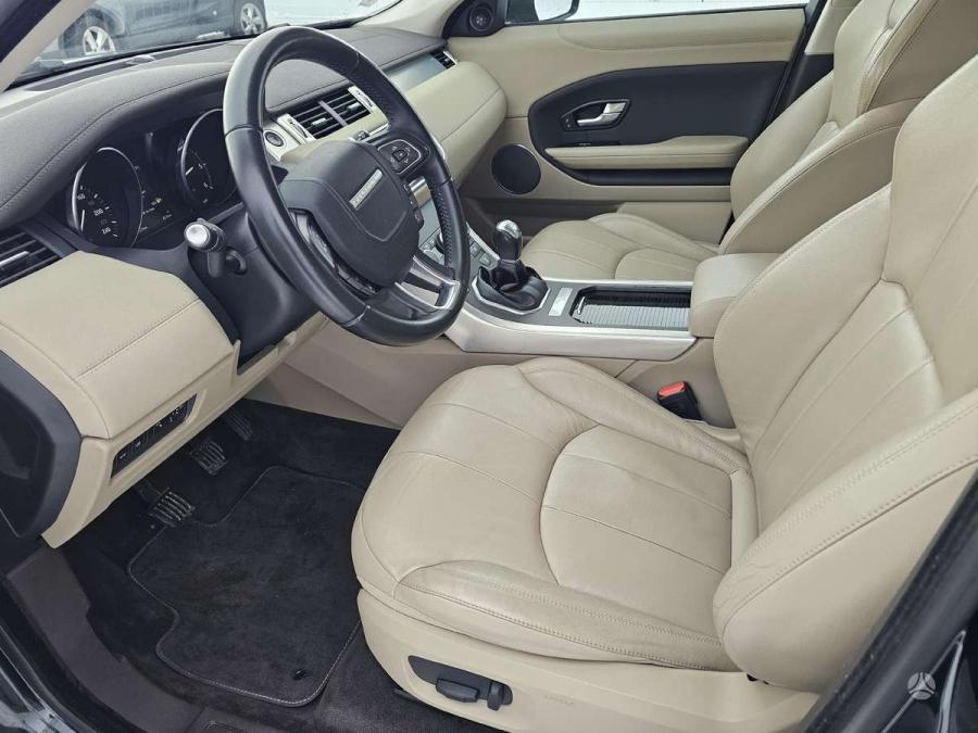 Zaļš Land Rover Range Rover Evoque 2016 Tauragė, ar dzinēja tilpumu 2.00 L un nobraukumu 132 tūkst. km par 9200 €, foto 9 vietnē AUTOMOTO.COM.LV